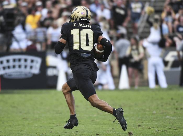 PHOTO GALLERY: Pictures From Purdue Football's 56-0 Win Against Indiana ...