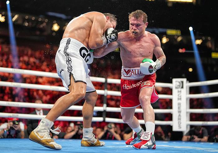 Canelo Alvarez Triumphs in Trilogy vs. Gennadiy Golovkin - Sports ...
