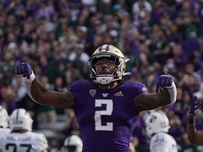 UW's Rosengarten, Polk Receive Freshmen All-American Accolades - Sports ...