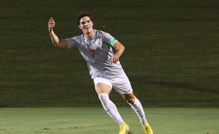 Virginia Men's Soccer Stuns No. 3 Syracuse Behind Afonso's Late Goal ...