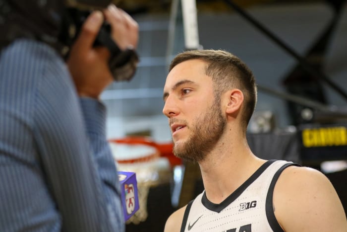 Connor McCaffery A Coach on Court - Sports Illustrated Iowa Hawkeyes ...