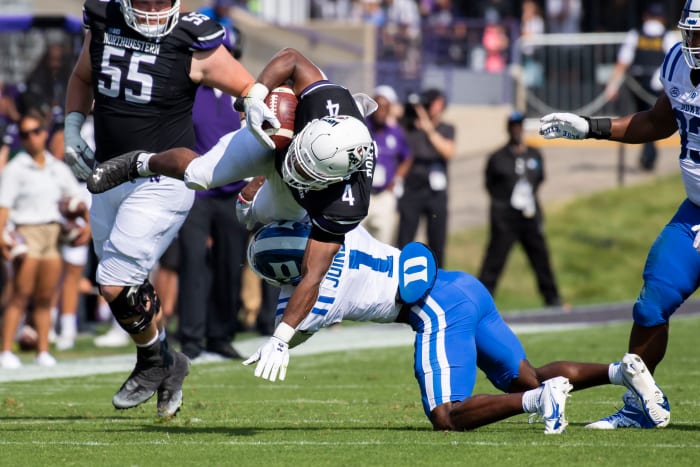 Duke football star 'willing to come off the bench' in basketball ...