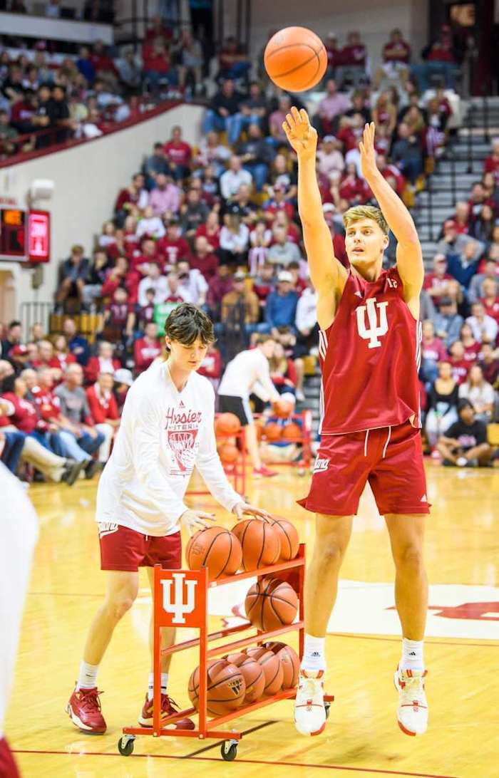 PHOTO GALLERY: Hoosier Hysteria 2022 - Sports Illustrated Indiana ...