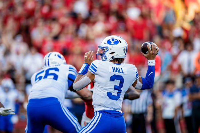 Ranking the Uniforms that BYU Wore in 2022 - BYU Cougars on Sports ...