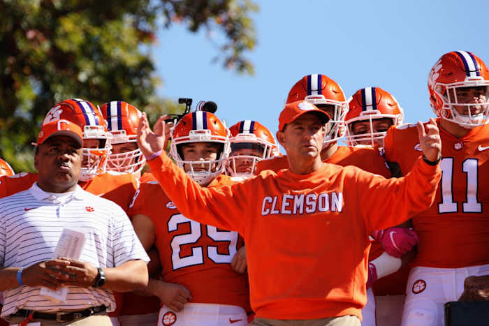 Clemson Injury Update: Tigers are at Full Strength - Sports Illustrated ...
