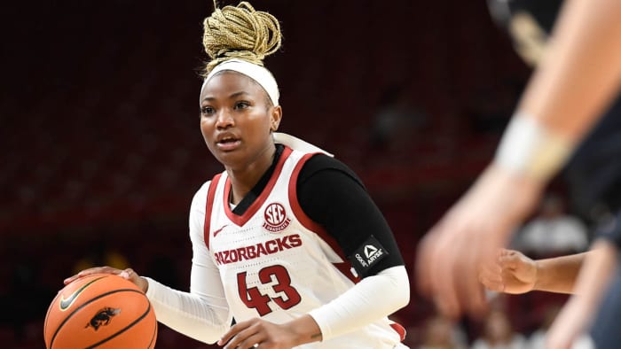 Razorbacks' 'game-changer' comes when Maryam Dauda finally gets to play ...