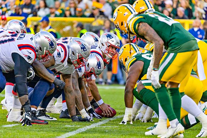 NFL Long Snappers: The position’s evolution, politics and economics ...