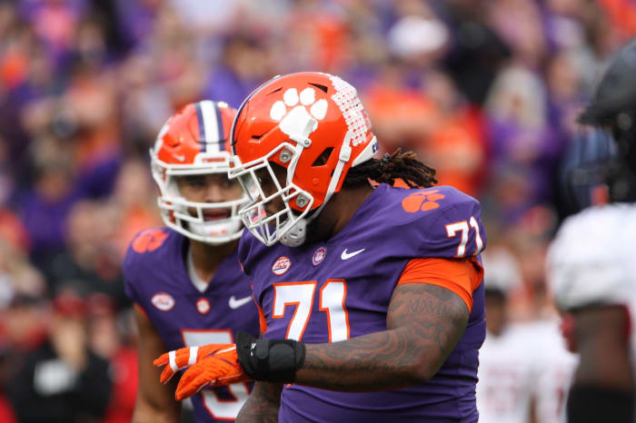 CFP Path: Scenarios Shrink, But Vols Still Stand in Clemson Tigers' Way ...