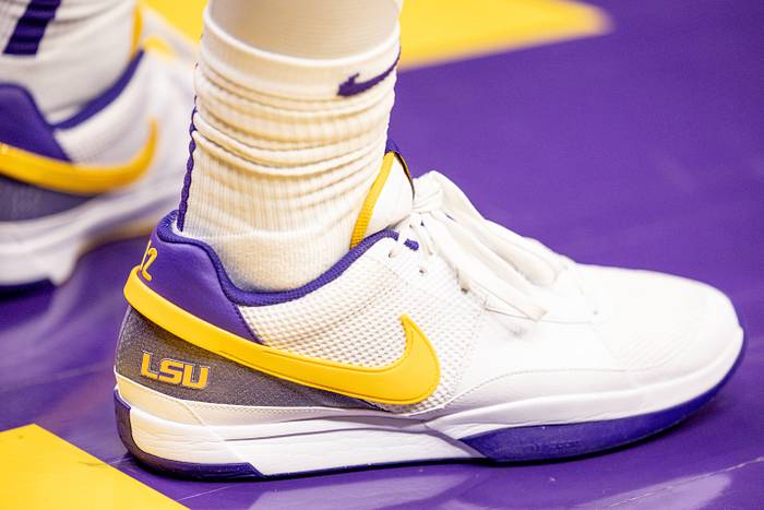 10 NCAA Teams With The Best Sneakers Before March Madness - Sports ...