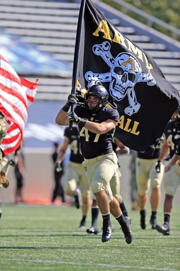 Former Army LB Jon Rhattigan Tendered By Seattle Seahawks - Sports ...