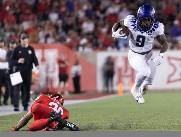 TCU Runs All Over Houston En Route to 36-13 Victory - Sports ...