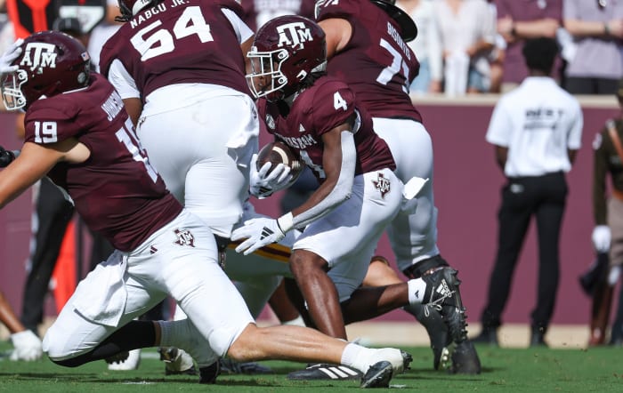 Texas A&M Aggies Freshman Lineman Mark Nabou Jr. Learning, Growing and ...