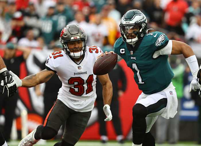 Philadelphia Eagles vs. Tampa Bay Buccaneers Inside The Numbers: Who Has Edge on MNF? - Sports ...