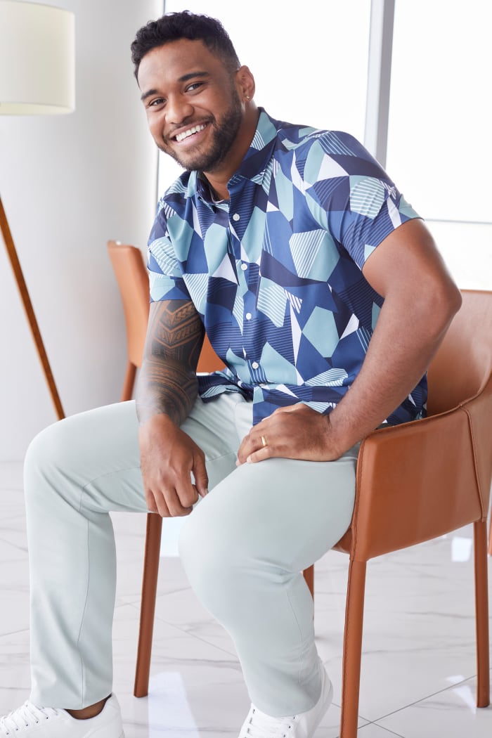 Tua Tagovailoa's Heritage Inspired His Partnership with Perry Ellis ...