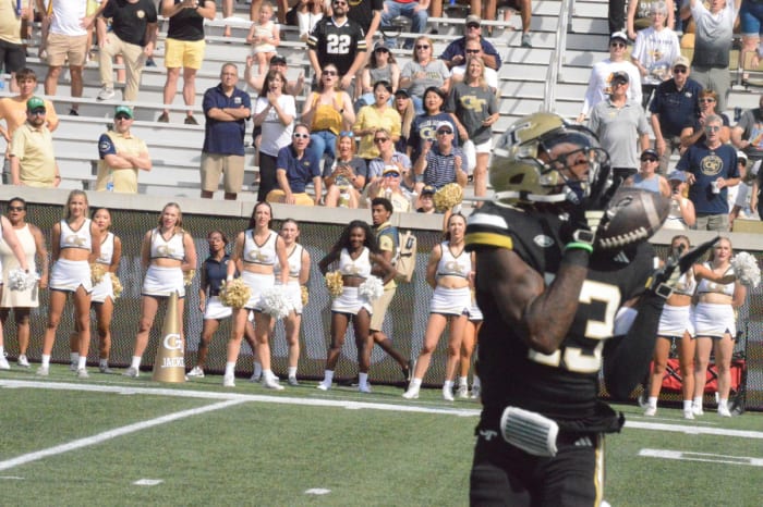 Eric Singleton Jr and Ethan Mackenny Named Freshmen All-Americans by ...