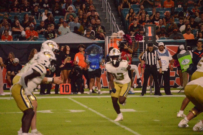 Eric Singleton Jr Named to 247Sports True Freshman All-American Team ...