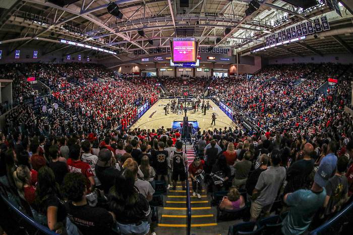 Photos: Gonzaga basketball fans get first look at revamped team during ...