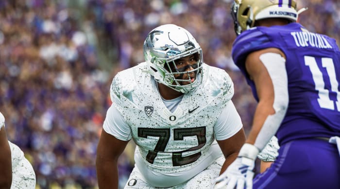 Oregon Football: Oregon OL Iapani Laloulu Named 247Sports True Freshman ...