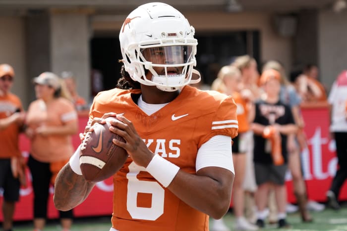 WATCH: Texas Longhorns QB Maalik Murphy Tosses First-Career TD Pass vs ...