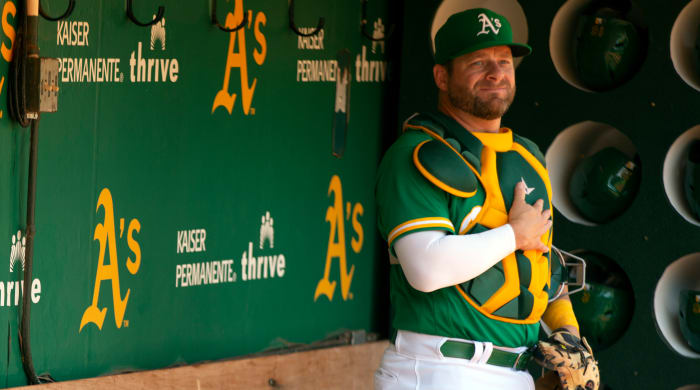 Guardians Take a Chance on a Cliché in Hiring Stephen Vogt As Manager ...
