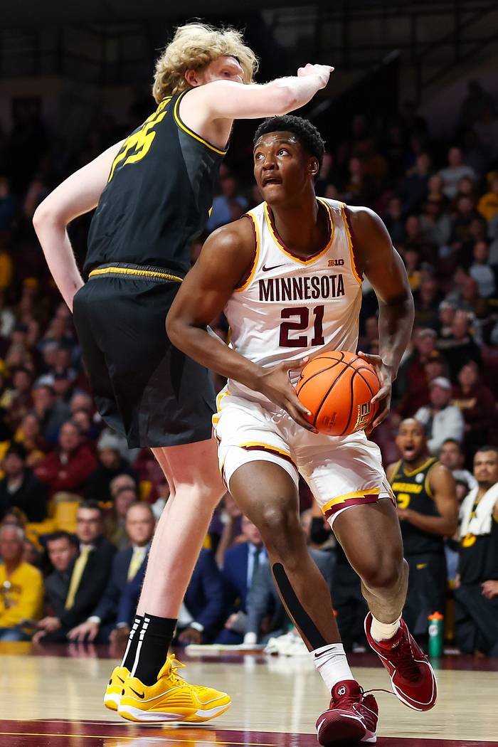Mizzou Men's Basketball Roars Back In Final 10 Minutes to Defeat ...