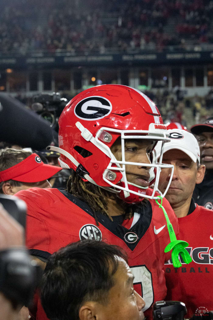 Georgia vs Georgia Tech Photos From the Matchup, Bulldogs Rush to Win ...