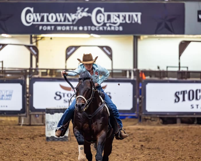 Wenda Johnson is Taking a Smoken Fast Horse to the National Finals ...