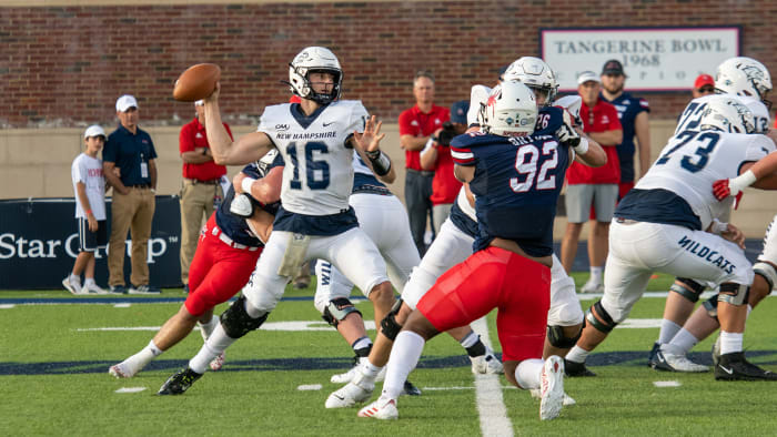 Max Brosmer, the nation's leading passer in the FCS, receives Gophers ...