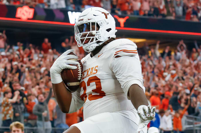 Longhorns Star DT T'Vondre Sweat Declares for 2024 NFL Draft - Sports ...