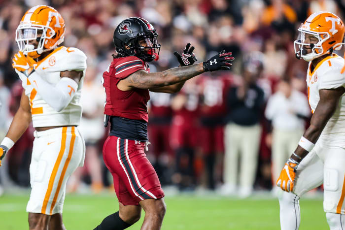 Report: Texas Longhorns 'Team to Watch' for South Carolina Transfer WR ...