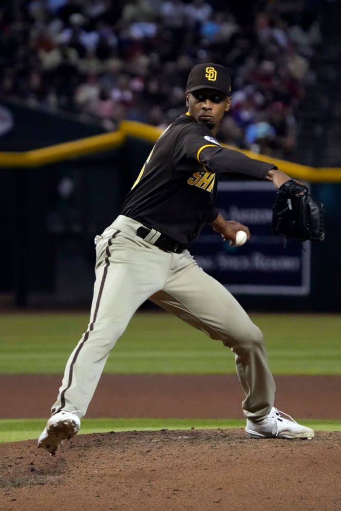 What the Atlanta Braves are getting in lefty reliever Ray Kerr - Sports ...