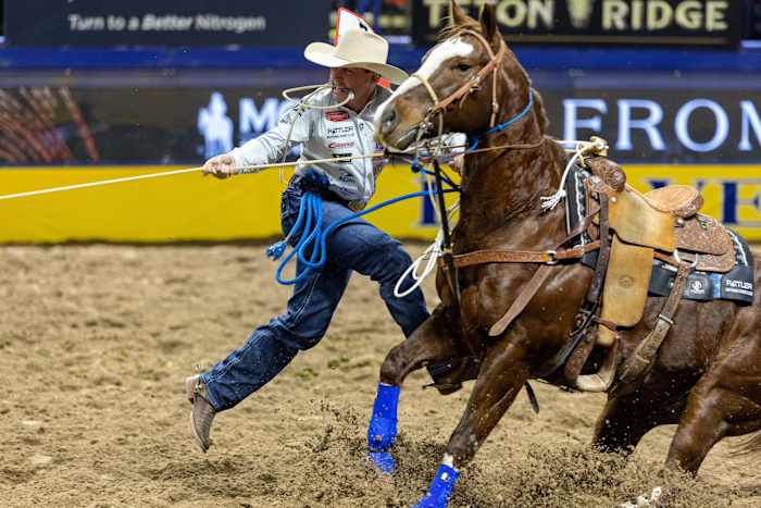 Riley Webb Clinches First Tie-Down Roping World Championship - Sports ...
