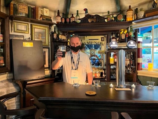 The Pub Og Is the Greatest Pop-Up Irish Bar You'll Ever Want to Spend ...