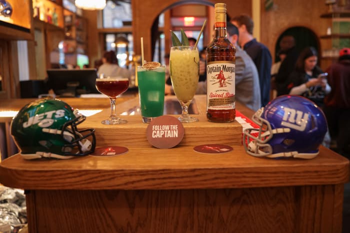 Victor Cruz SPICES IT UP with Captain Morgan on NFL Sunday - Sports ...