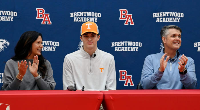 George MacIntyre Explains Commitment To Tennessee Football - Sports ...
