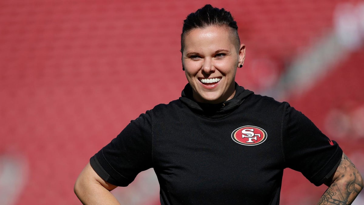Five Things To Know About 49ers Assistant Katie Sowers, the First ...