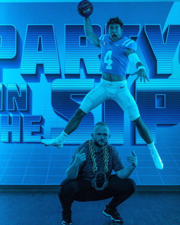 Elite Class of 2024 QB Walker White, Family 'Loved' Weekend Ole Miss ...