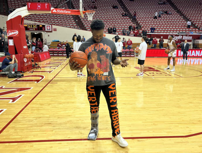 Xavier Johnson Injury Update: Indiana Point Guard Says Regular Season Return 'My Main Goal ...