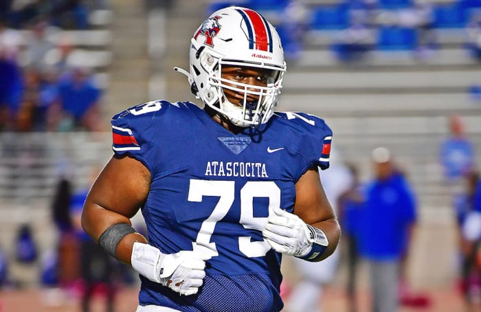 OFFICIAL: Texas Longhorns Sign 2024 4-Star IOL Nate Kibble - Sports ...