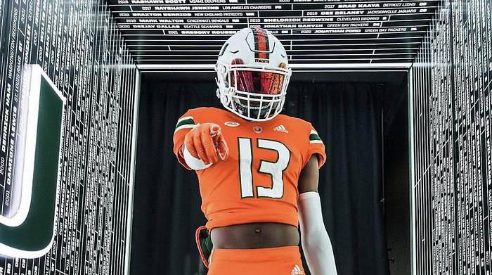 Caleb Cunningham Returning To Tennessee Football - Sports Illustrated ...