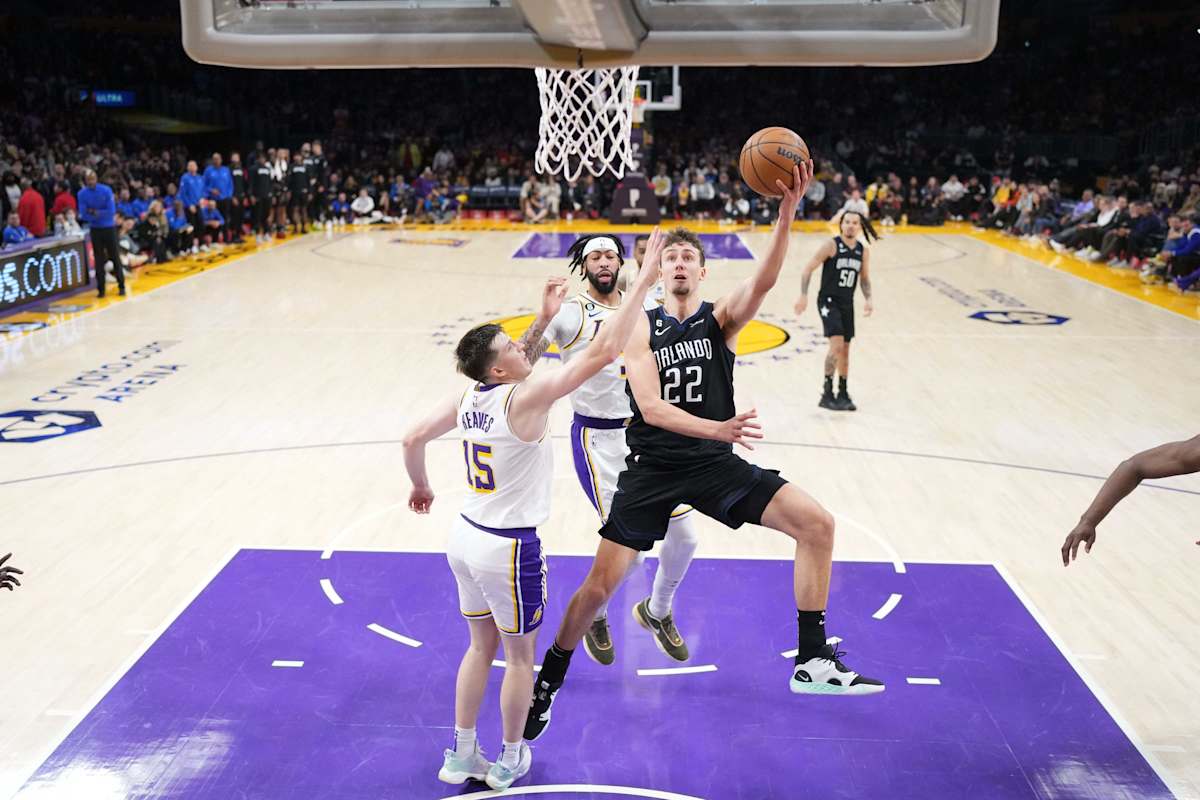 Are the Lakers & Anthony Davis Back?!