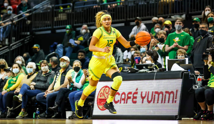 Te-Hina Paopao, Endyia Rogers, and Nyara Sabally Represent Oregon Ducks ...