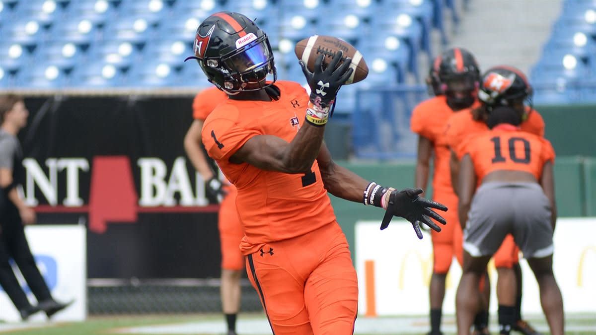 UGA WR George Pickens - Sports Illustrated Georgia Bulldogs News ...