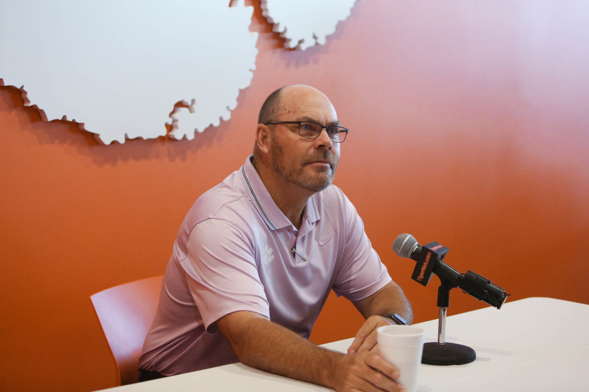 Pearman wants to see which tight end wants it more - Sports Illustrated ...