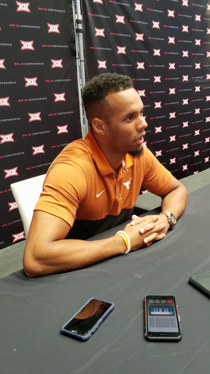 Texas football: Colin Johnson taking on mentor role - Sports ...