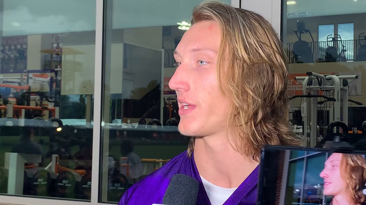 WATCH: Trevor Lawrence How does he handle the incredible expectations ...
