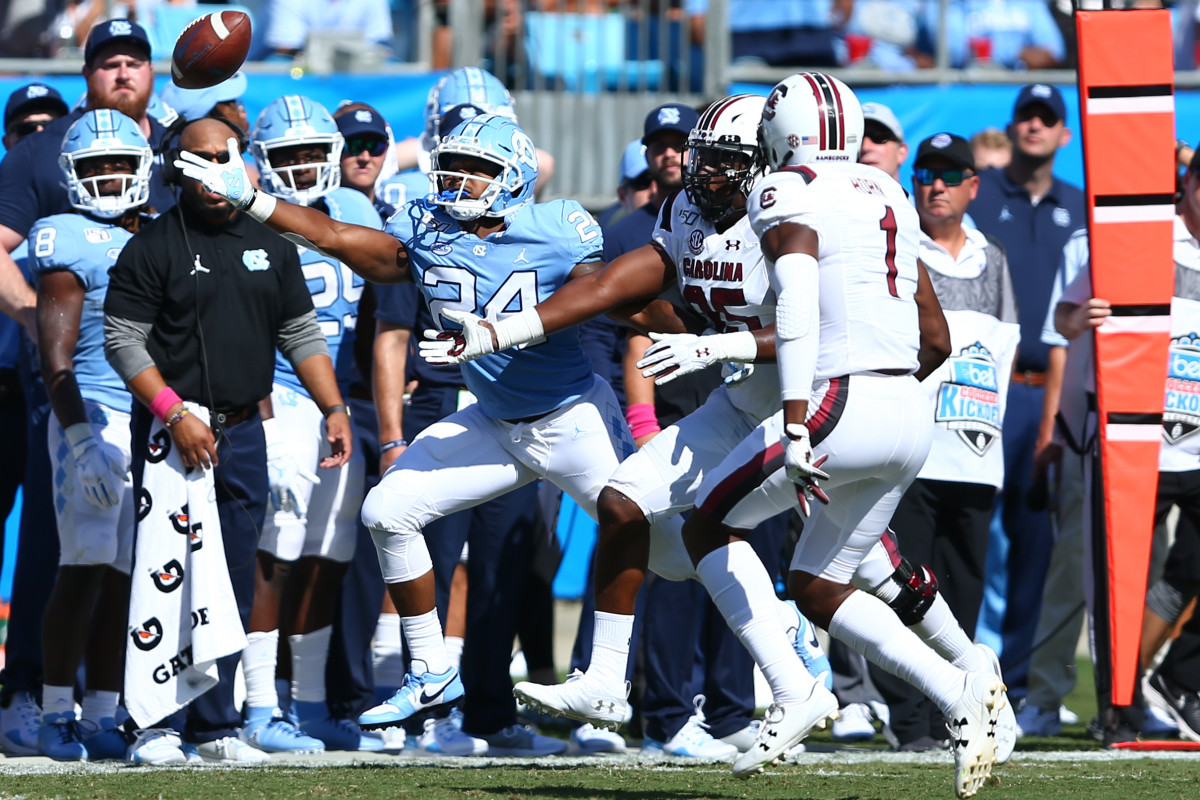 PHOTOS: Carolina rallies to top South Carolina - Sports Illustrated ...