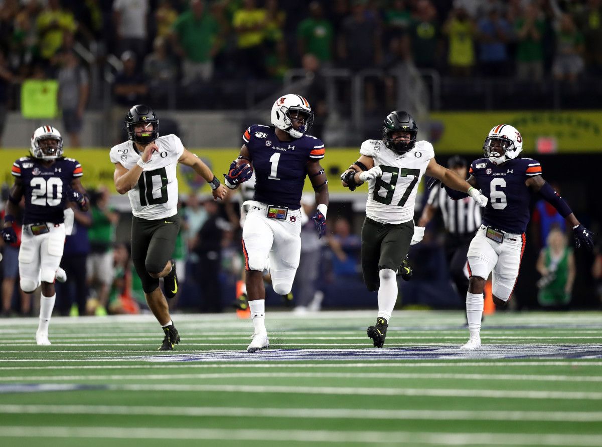 The Feeling of Failure is All-Too Familiar for Oregon - Sports ...