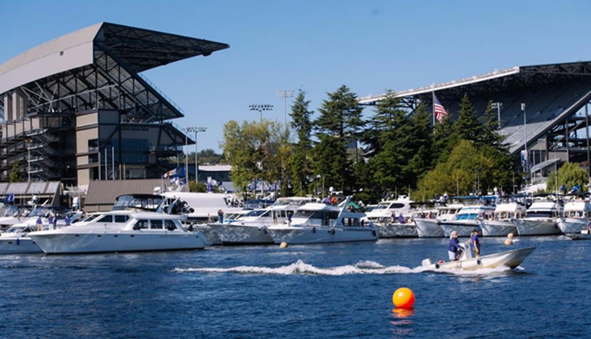 Tailgate Crashing - Washington Husky Style - Sports Illustrated ...