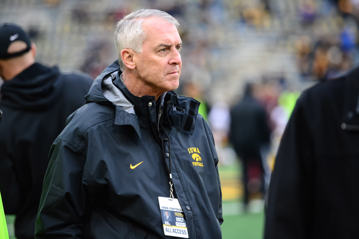 Barta Will Still Chair CFP Committee Despite No Big Ten Season - Sports ...